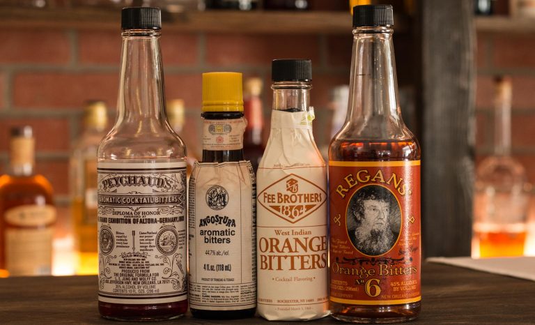 The Ultimate Guide to Bitters: History, types and cocktails